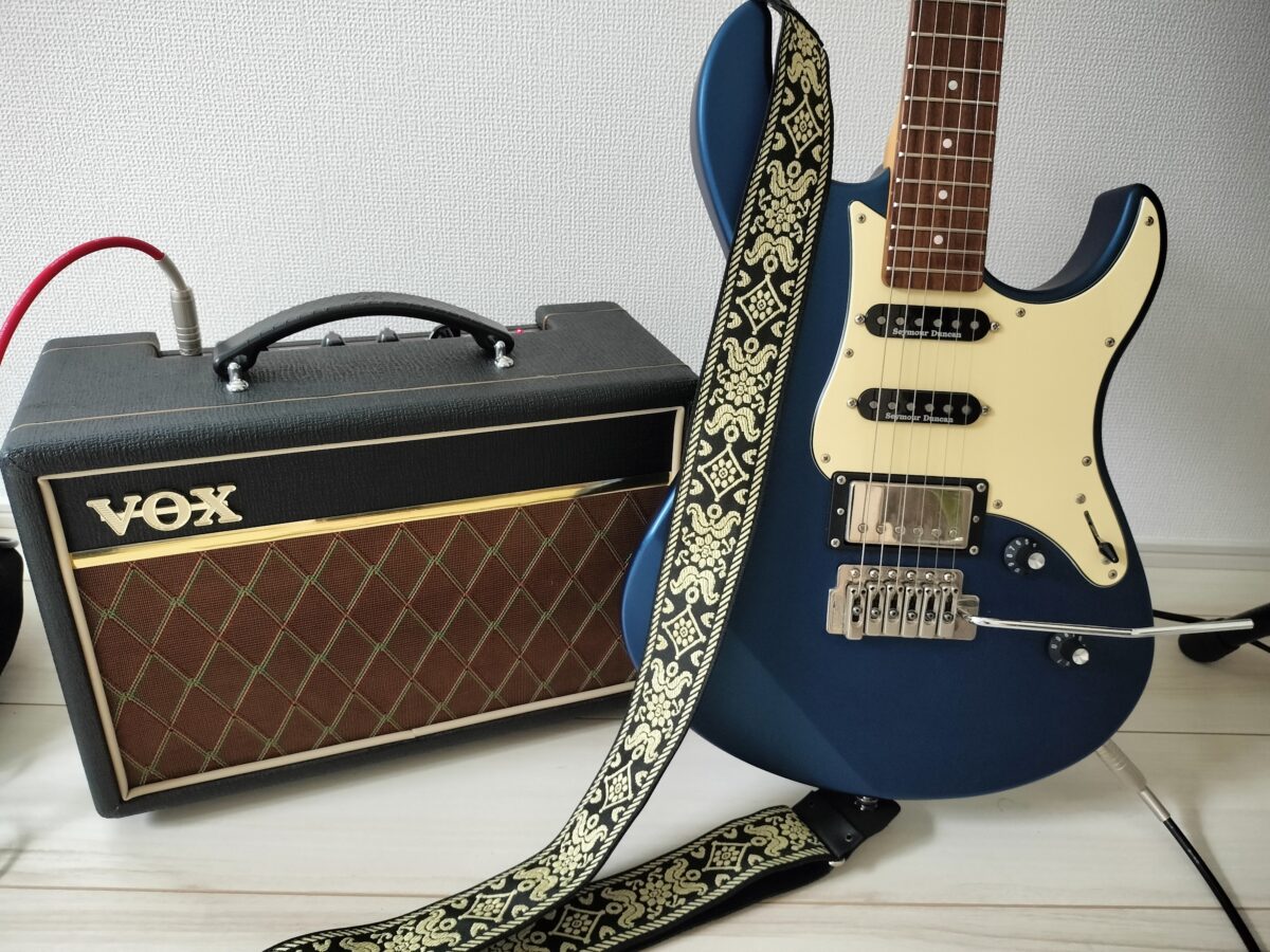 VOX Pathfinder 10をレビュー！初心者にも最適な練習用ギターアンプ | AYG